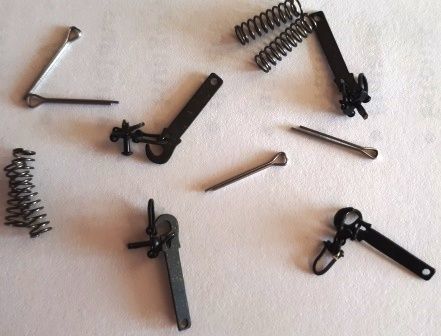 LP5 - Smiths Screw Link Couplings (assembled) x 4