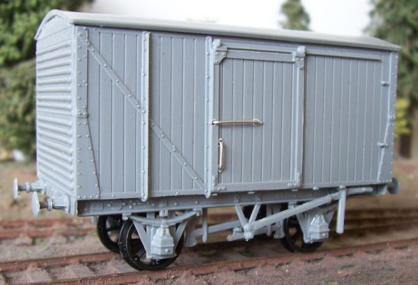 Cambrian Model Rail C102 - LMS 12 Ton Van Kit (Unventilated